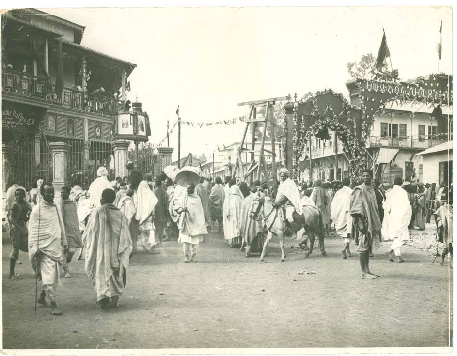 zewditu coronation – ሰምና ወርቅ